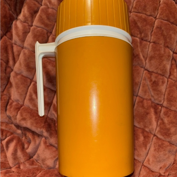 Thermos | Dining | Vintage Orange Thermos With Handle | Poshmark
